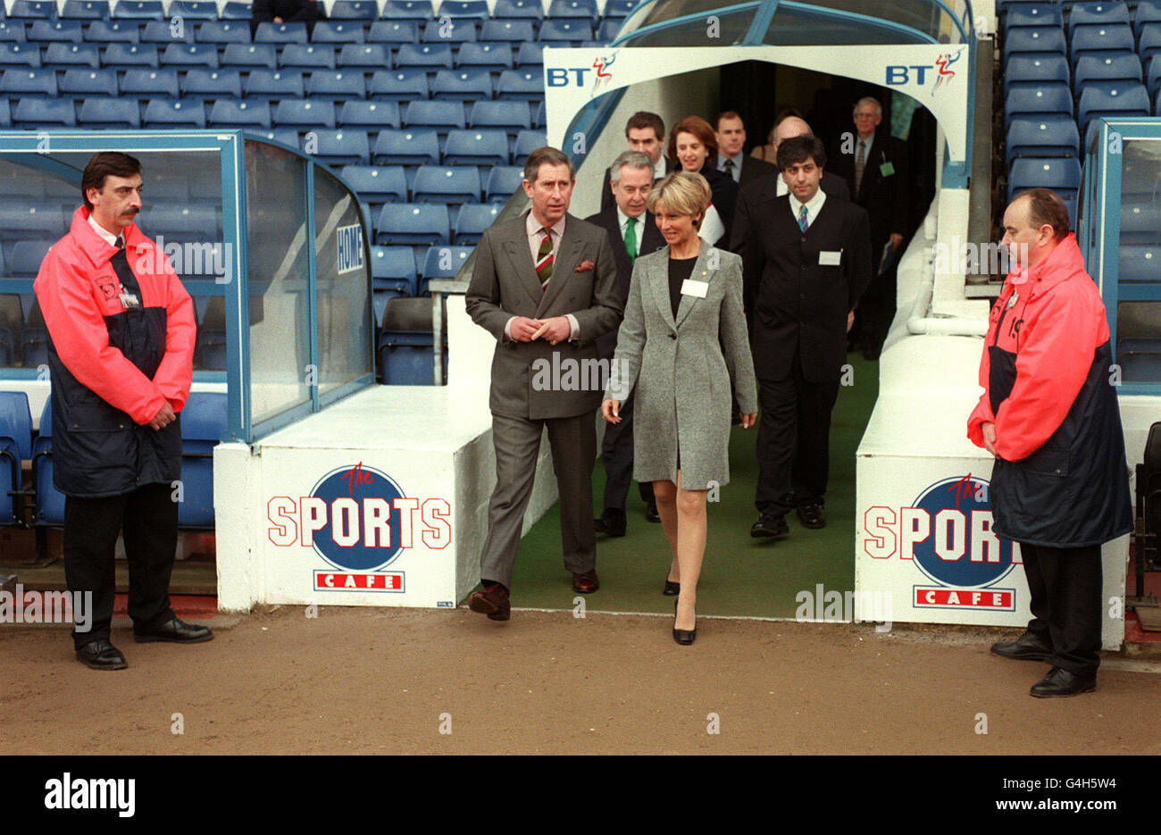 PA NEWS PHOTO 17/12/98 THE PRINCE OF WALES AT NINIAN PARK CARDIFF WHERE ...