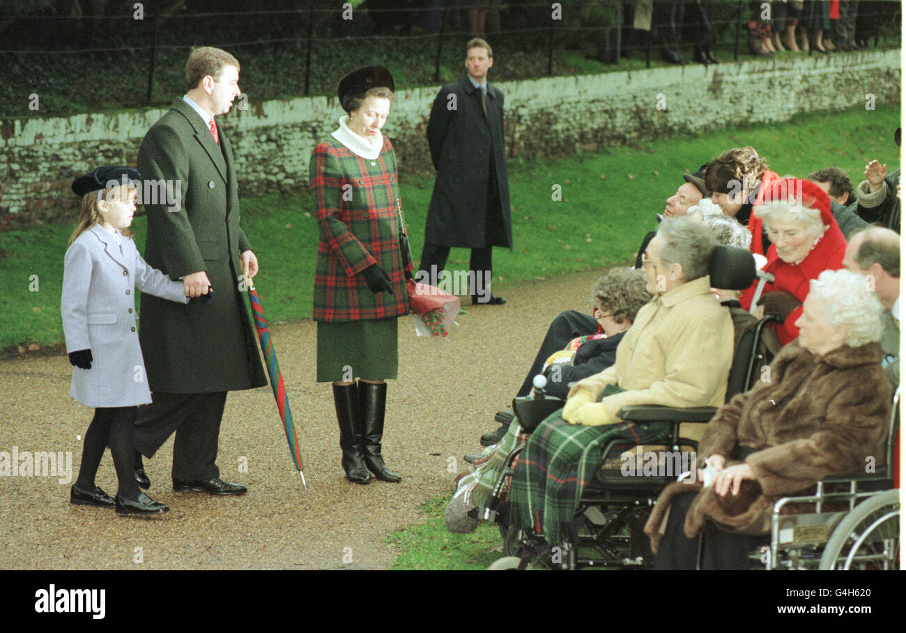 Royal christmas duke of york prince andrew princess eugenie hi-res ...