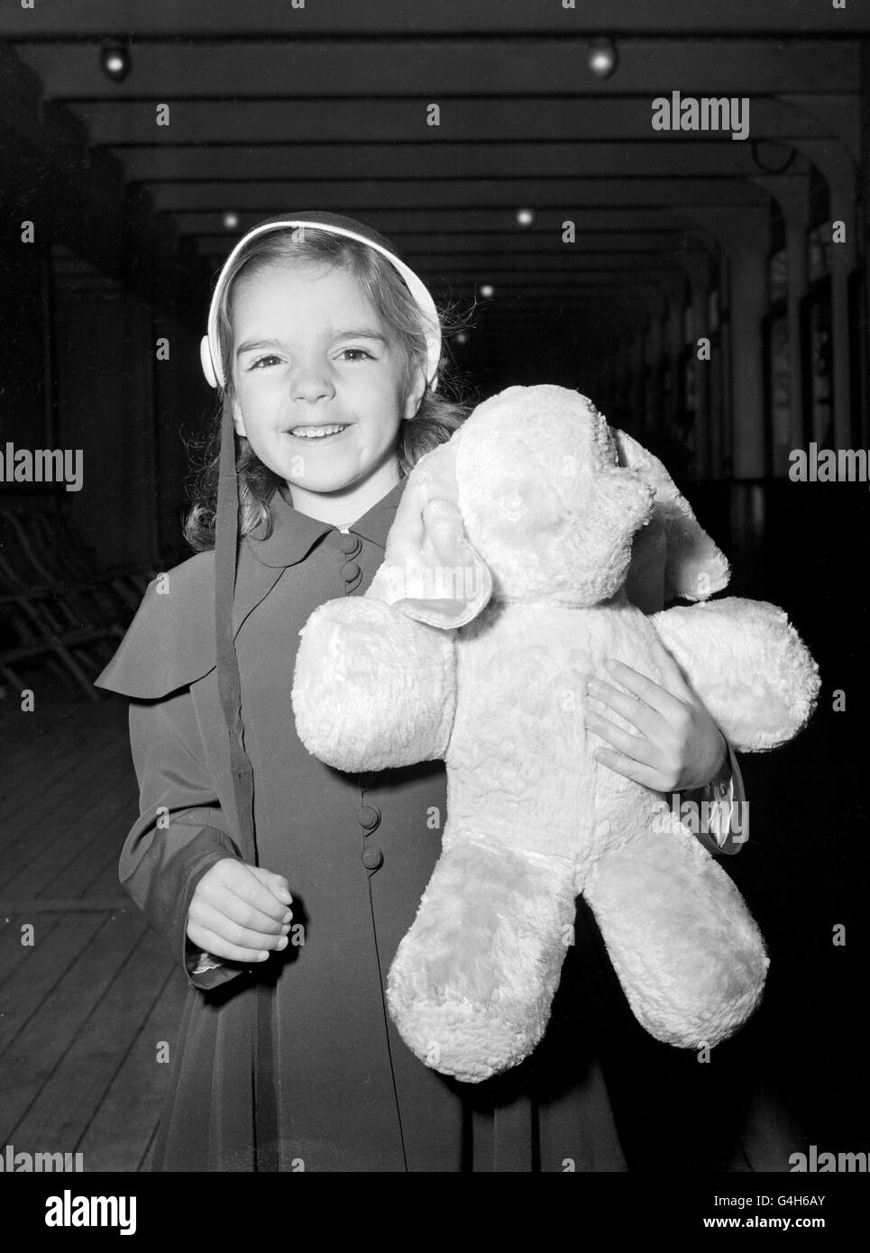 Judy garland daughter liza minnelli hi-res stock photography and images ...