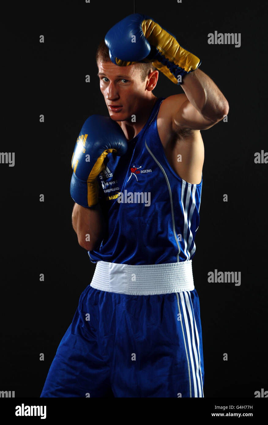 Boxing sheffield half length mid eye contact mangsk natpub hi-res stock ...