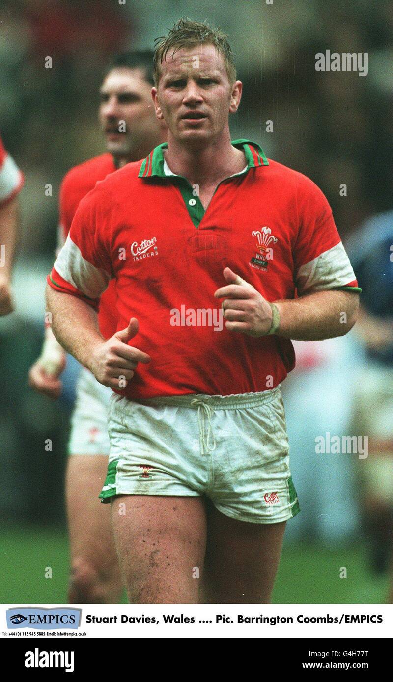 RUGBY UNION. STUART DAVIES, WALES Stock Photo - Alamy