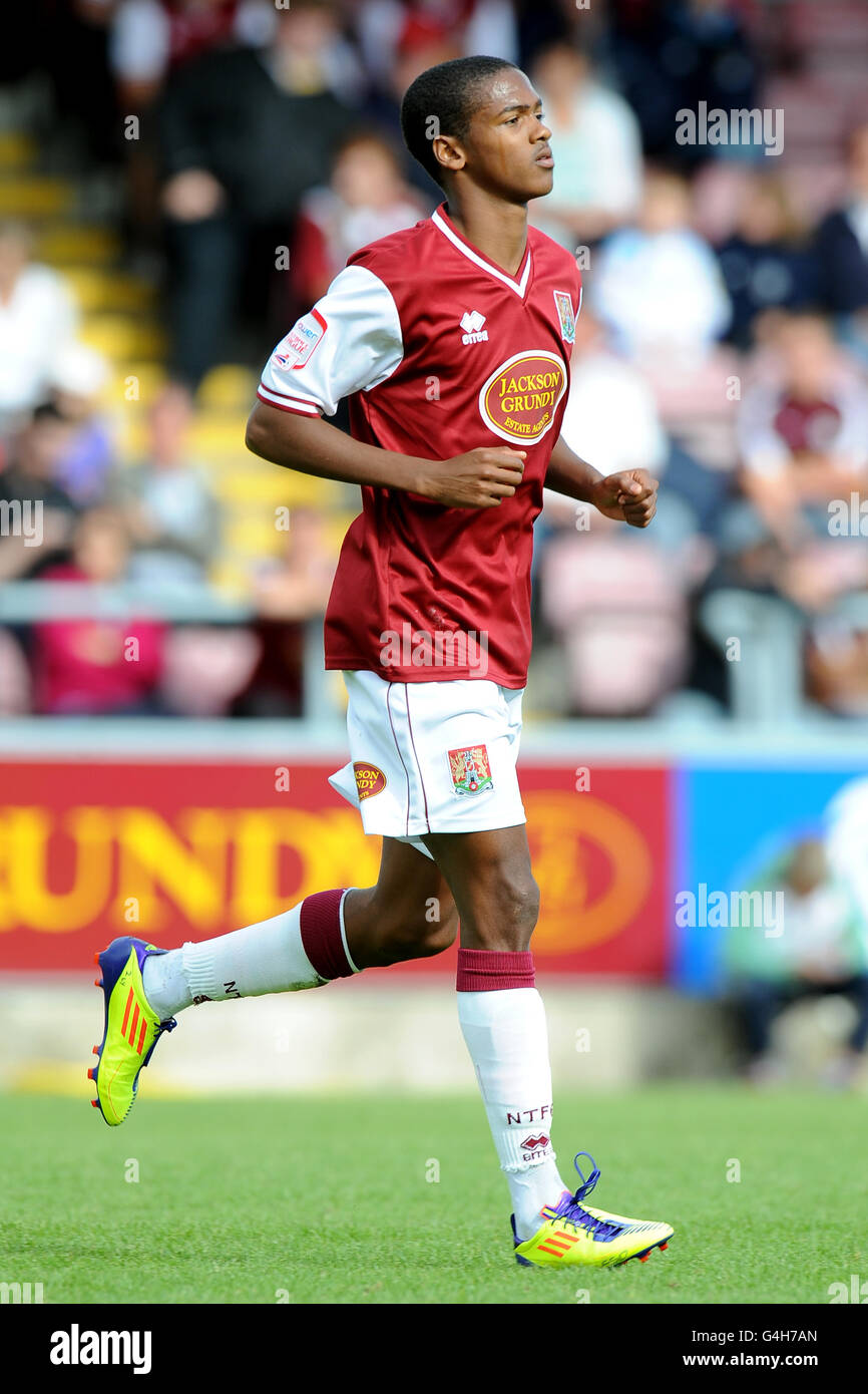 Lewis young soccer hi-res stock photography and images - Alamy