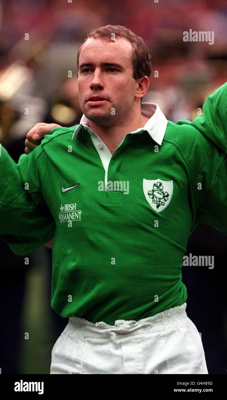 Member irish 1998 five nations rugby union team hi-res stock ...
