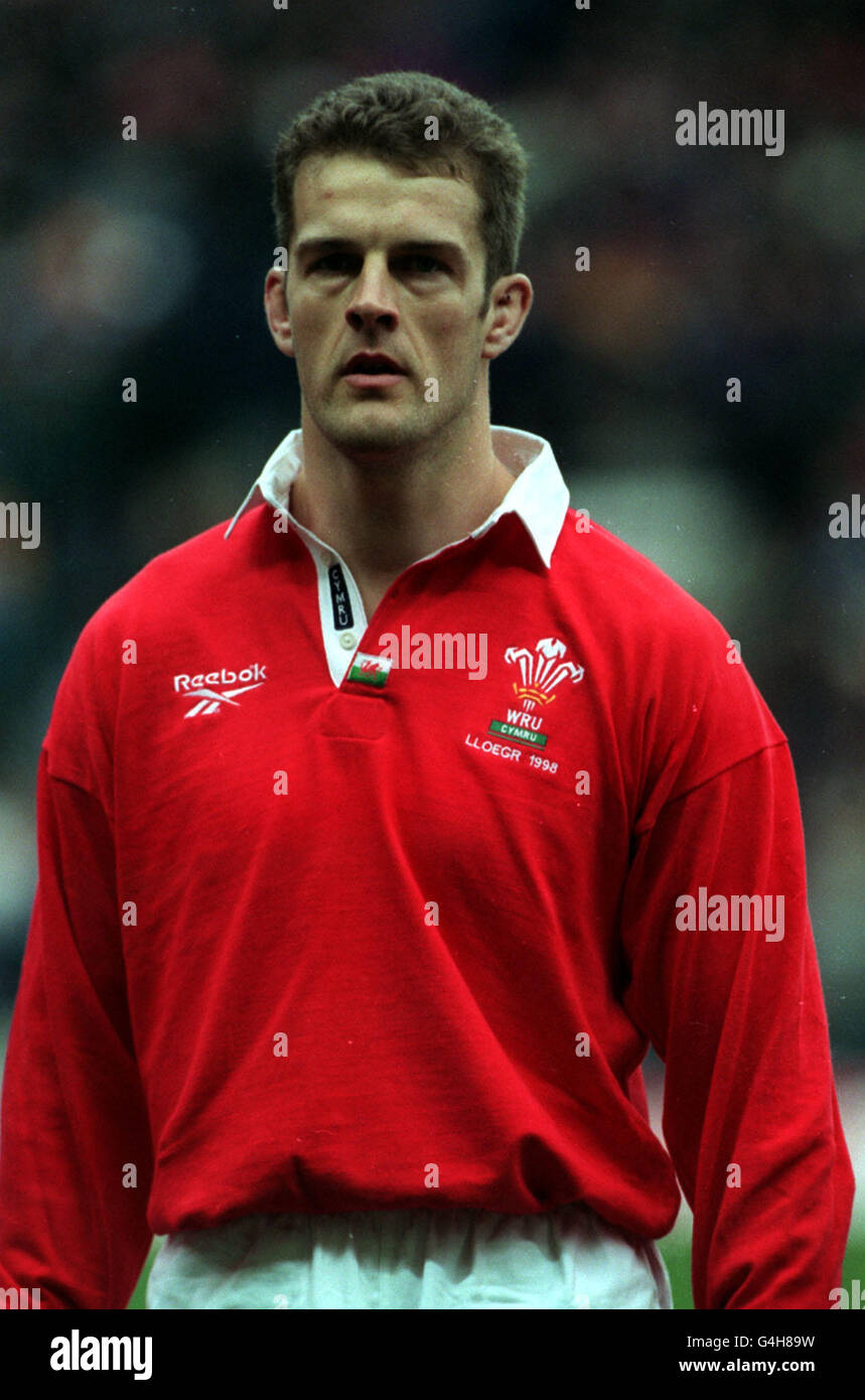 Wales 5 Nat. Gareth Llewellyn. Gareth Llewellyn a member of the Welsh ...