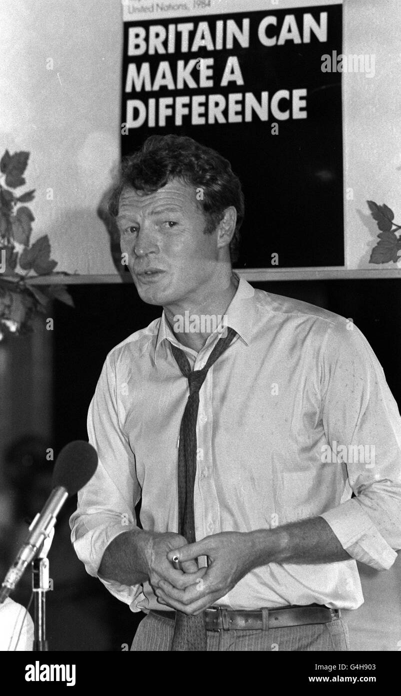 See pa story election ashdown Black and White Stock Photos & Images - Alamy