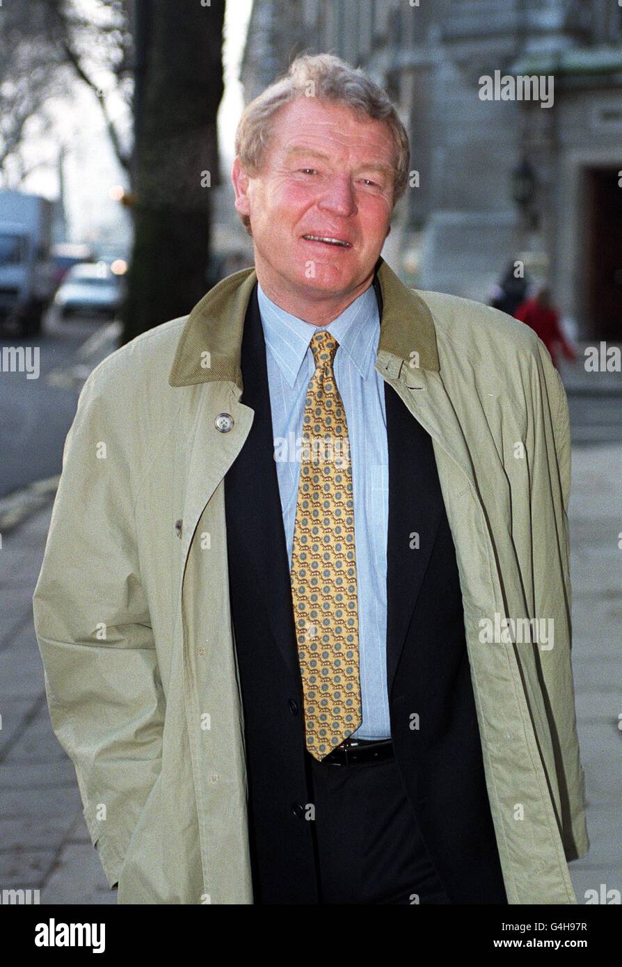 Paddy ashdown 1999 hi-res stock photography and images - Alamy