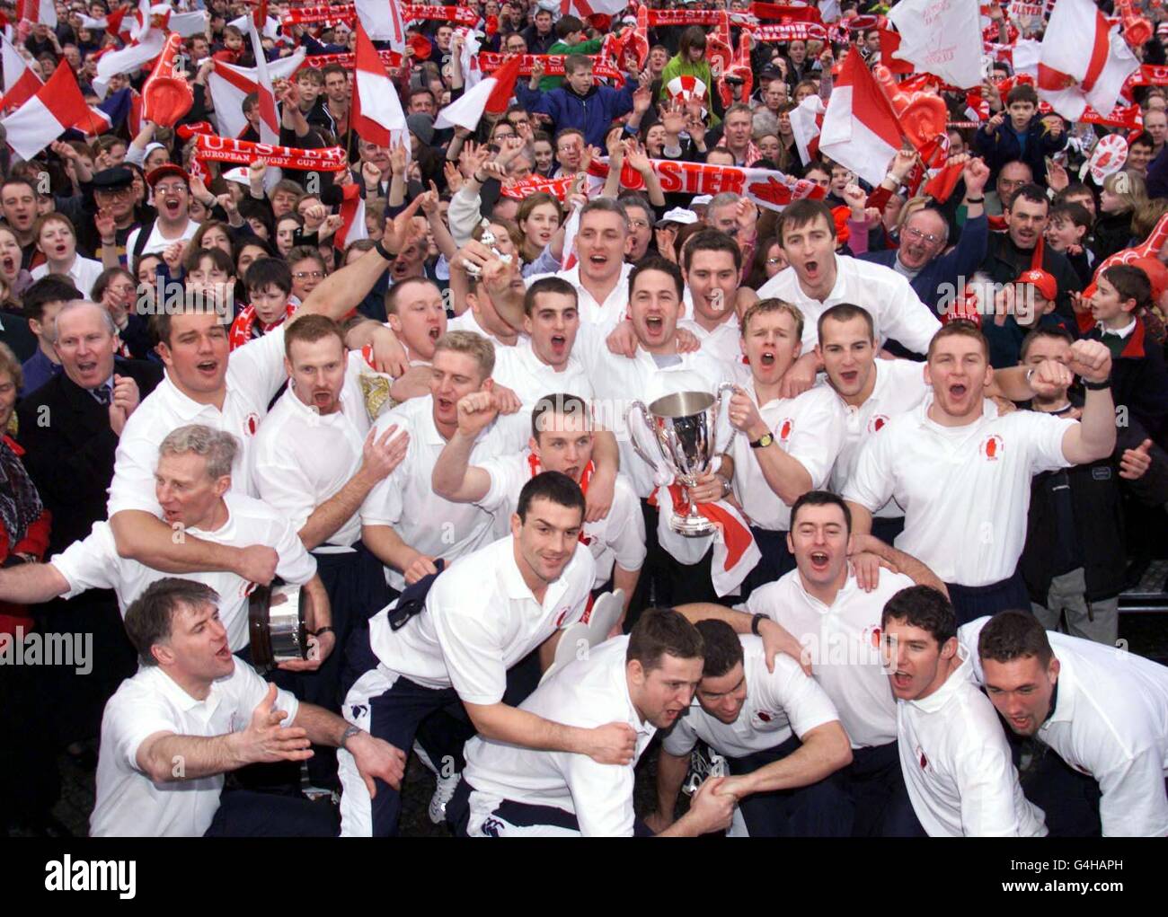 Ulster team pose with trophy Stock Photo - Alamy