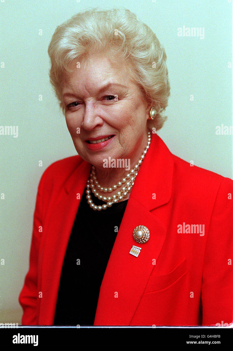 Actress june whitfield at the help the aged npi r i hi-res stock ...