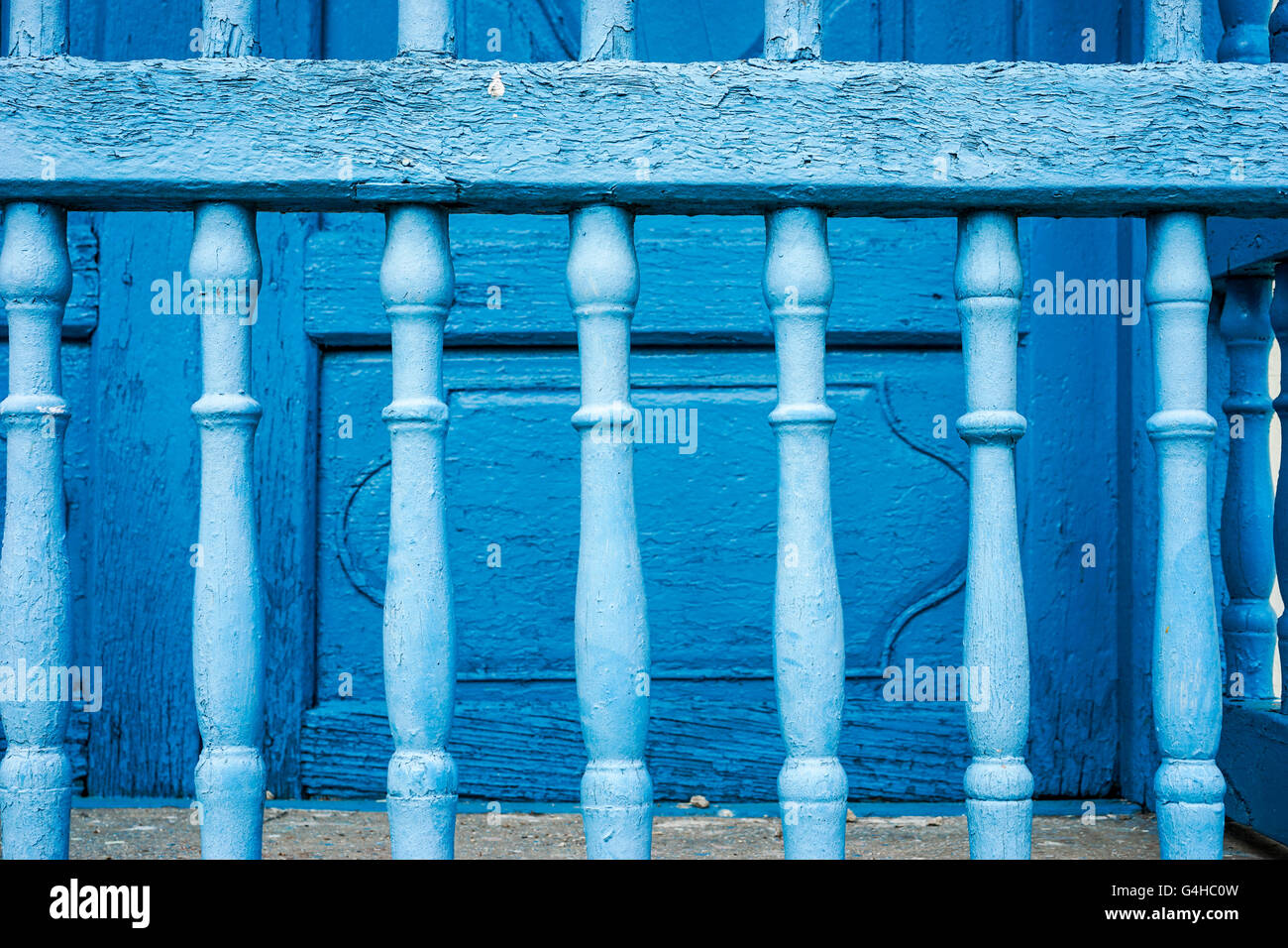 Ruined bars hi-res stock photography and images - Alamy