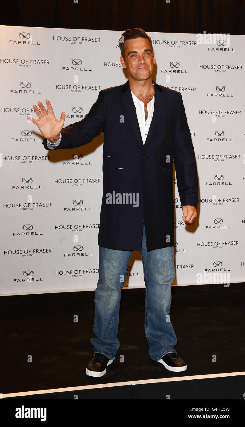 Showbiz williams full length mangkk hi-res stock photography and images ...