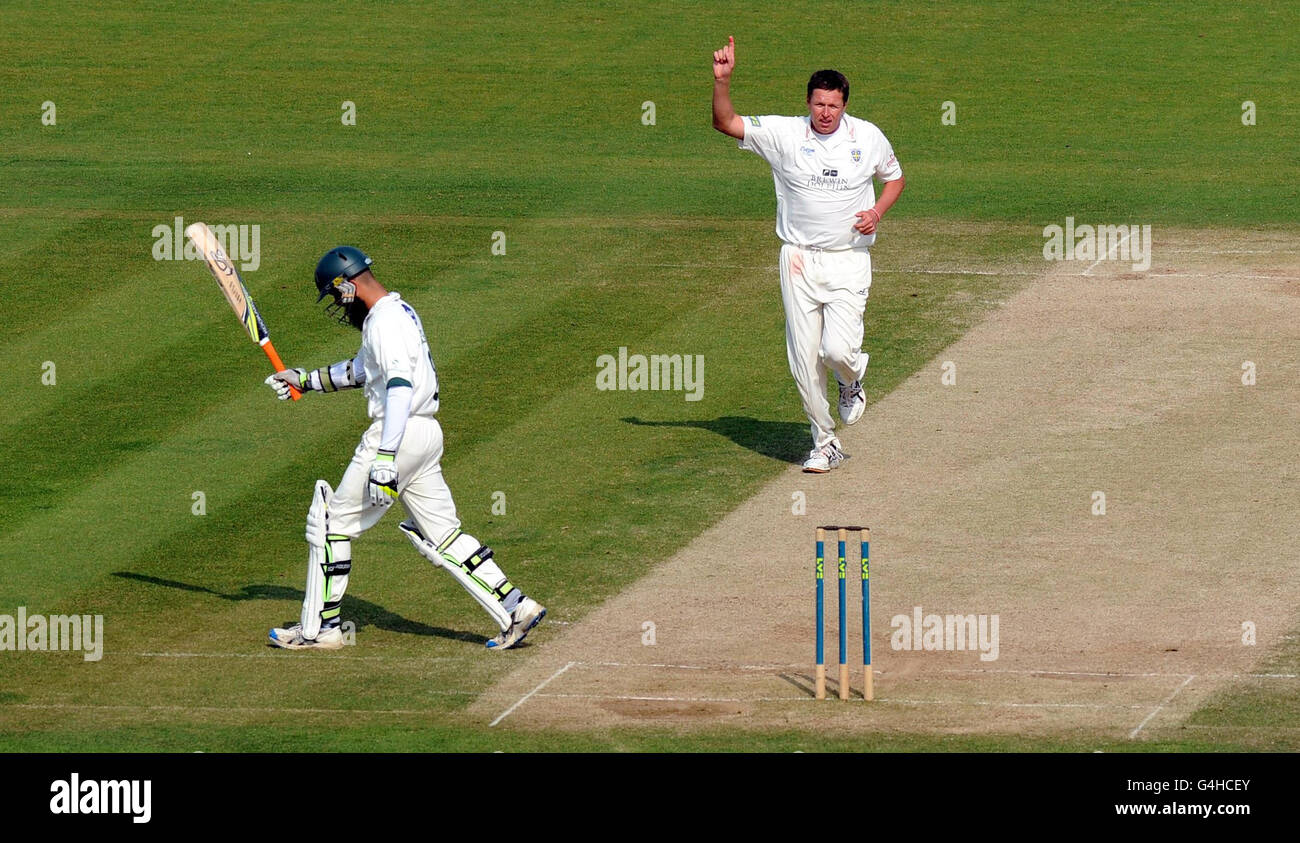 Durham's Mitchell Claydon celebrates the wicket of Worcestershire's ...
