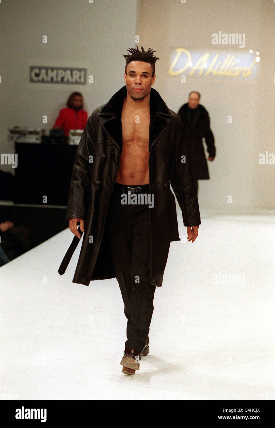 DA Lilliard Collection/catwalk model Stock Photo - Alamy