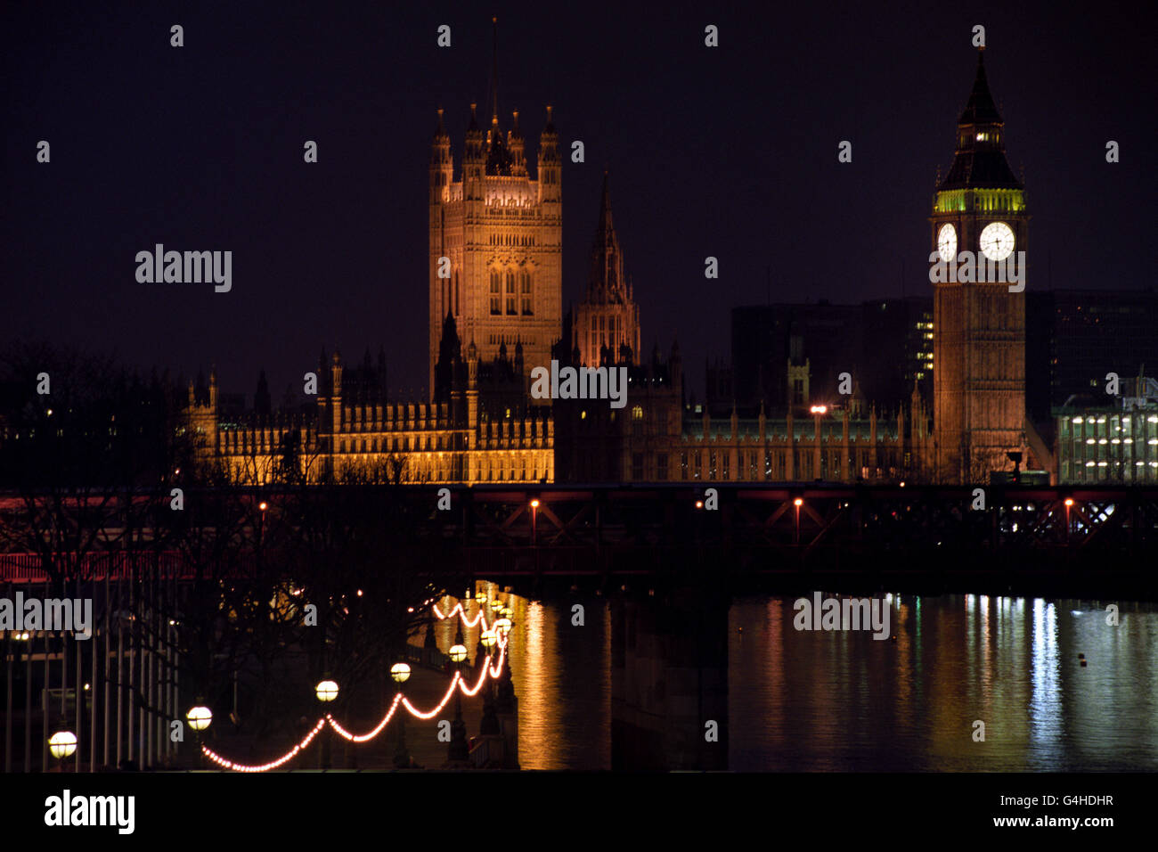 Night scenes of London's Landmarks and Lights. The Houses Of Parliament ...