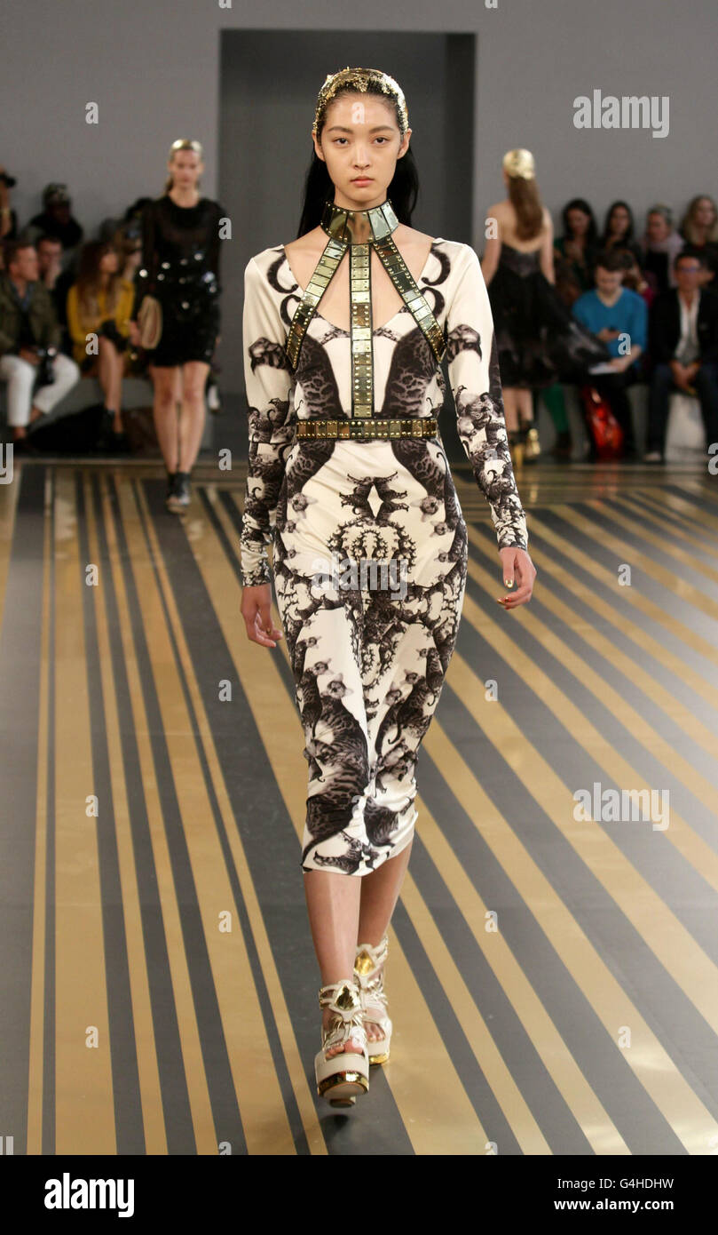 Unique Catwalk - London Fashion Week Stock Photo - Alamy