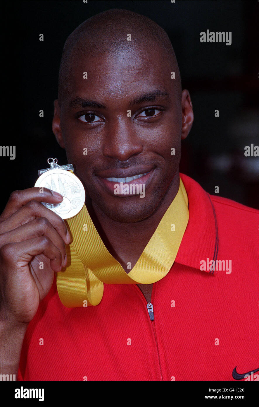 Mark Richardson with his silver medal for England in the Men's 400m at ...