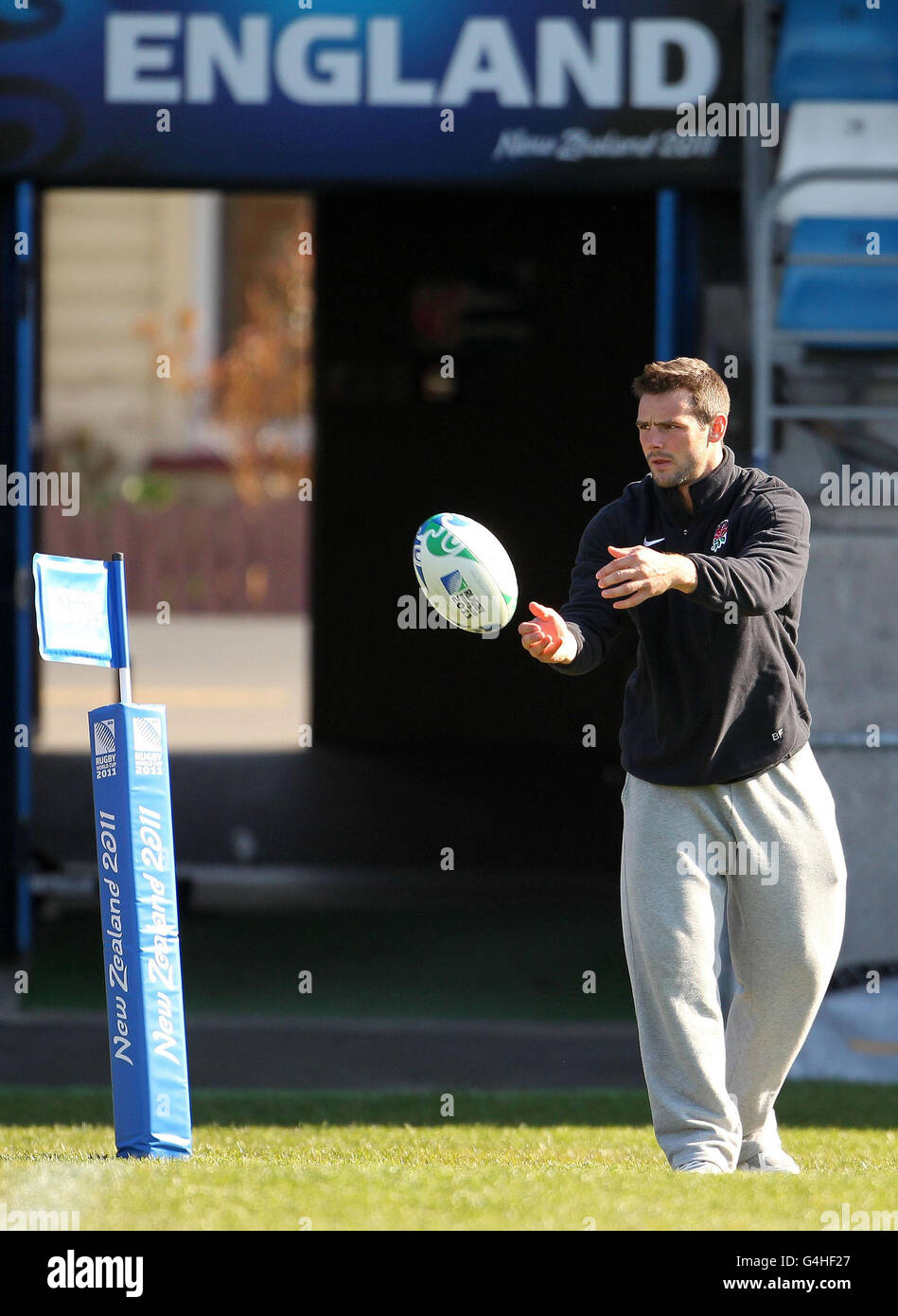Englands ben foden training session carisbrook stadium hi-res stock ...