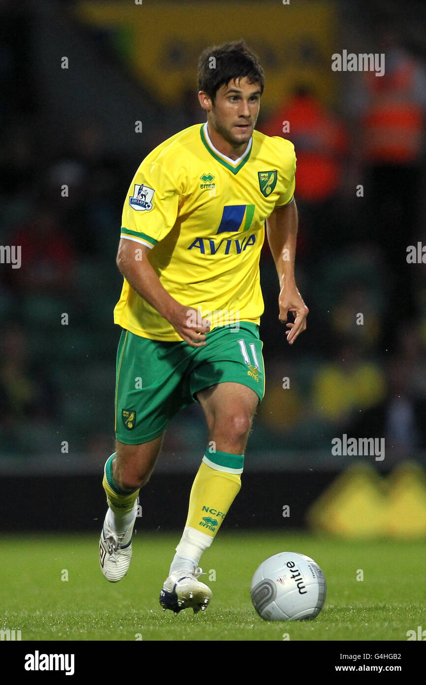 Milton keynes dons andrew surman hi-res stock photography and images ...
