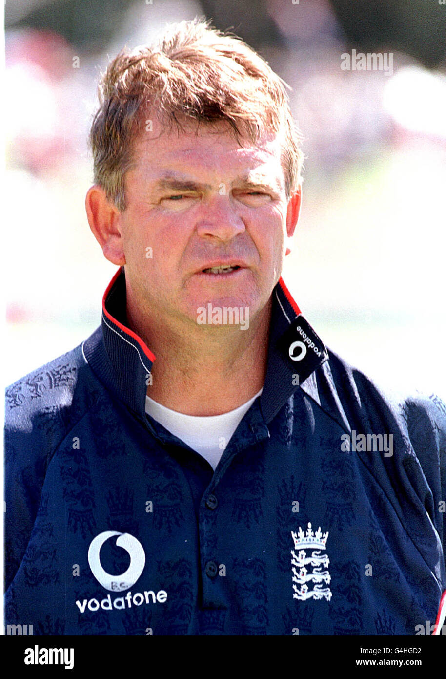 Bob Cottam. File picture of 1998 Ashes tour Assistant Coach Bob Cottam ...
