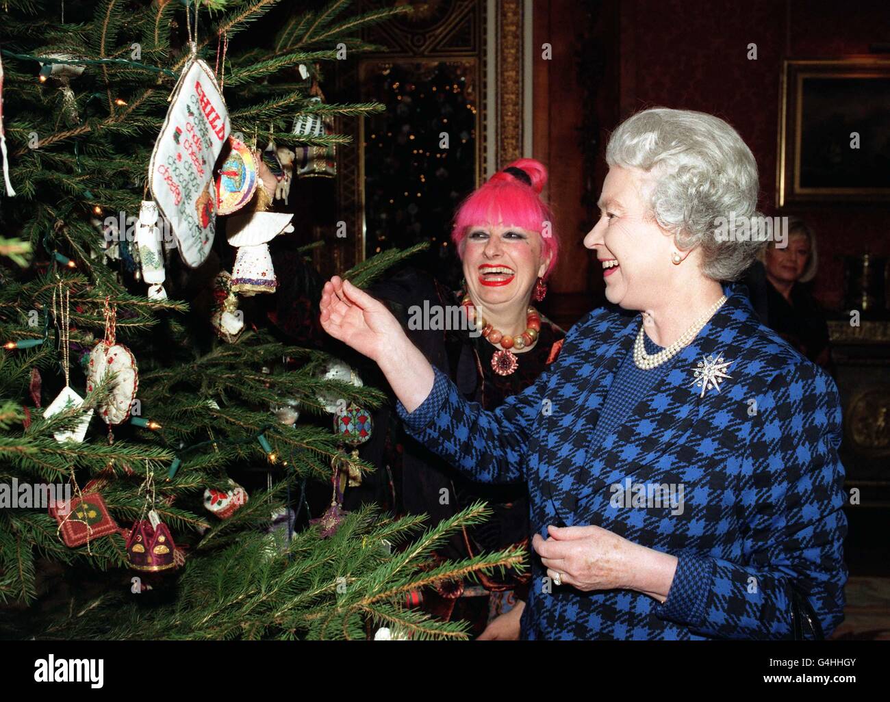Queen elizabeth ii queen1990s christmas hi-res stock photography and ...