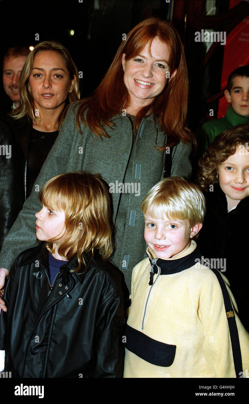 Annie palmer hi-res stock photography and images - Alamy