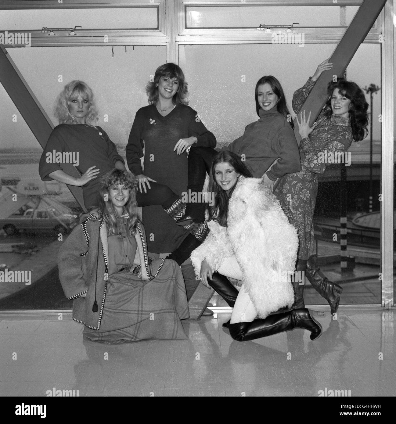 Pans people dancers pans people hi-res stock photography and images - Alamy