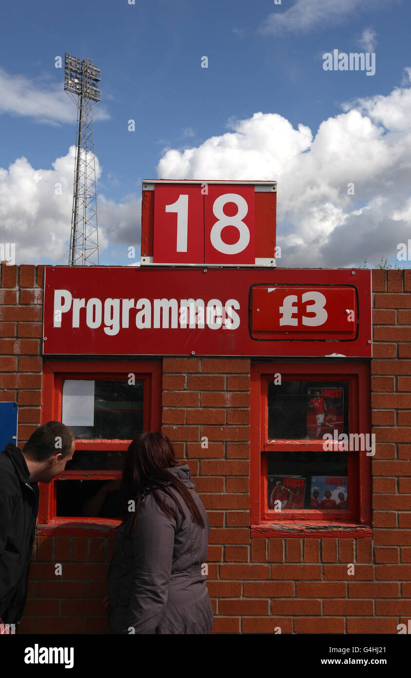 Programme stall city ground hi-res stock photography and images - Alamy