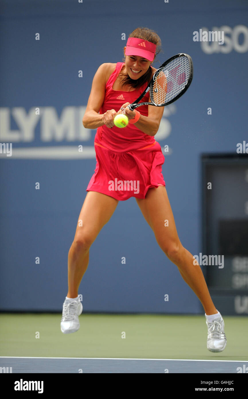Ana ivanovic us open action hi-res stock photography and images - Alamy