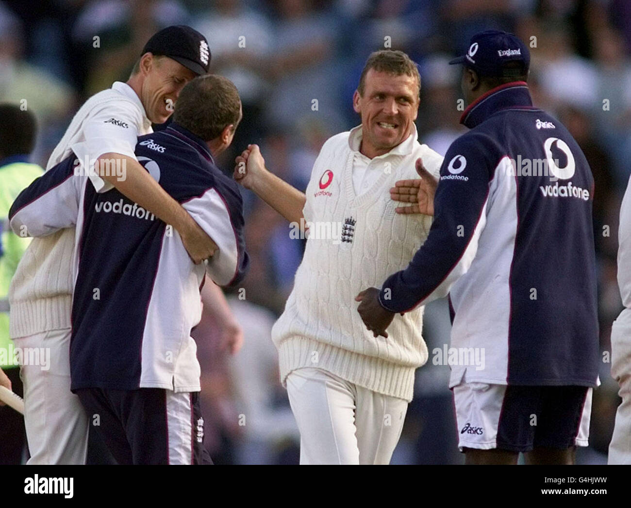 Cricket smiling alec stewart hi-res stock photography and images - Alamy