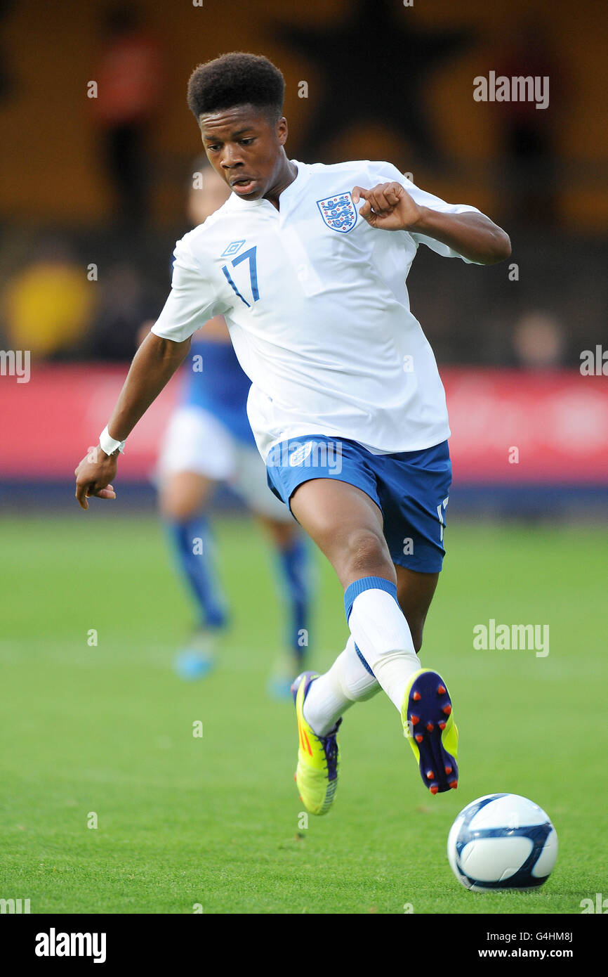 Soccer - Under 17 International Friendly - England v Italy - The Abbey ...