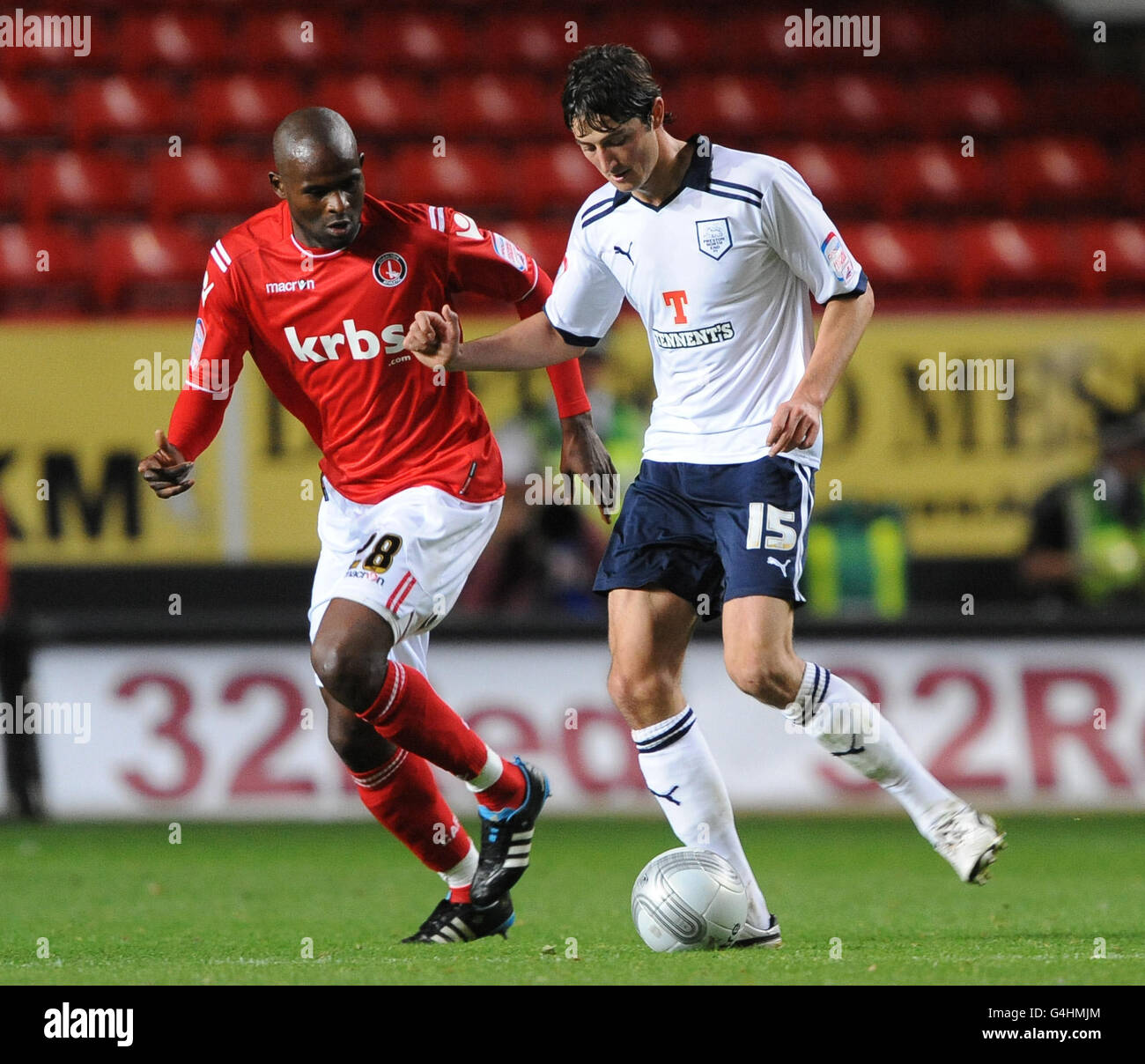 Charlton Athletic's Leon Cort (left) and Preston North End's Adam ...