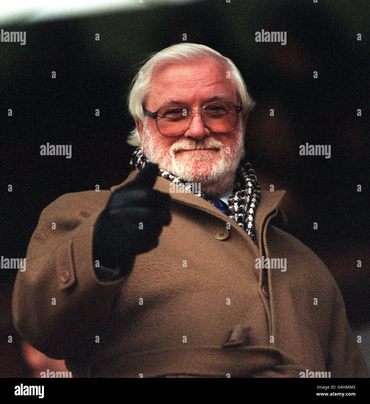 Chairman chelsea football club ken bates hi-res stock photography and ...