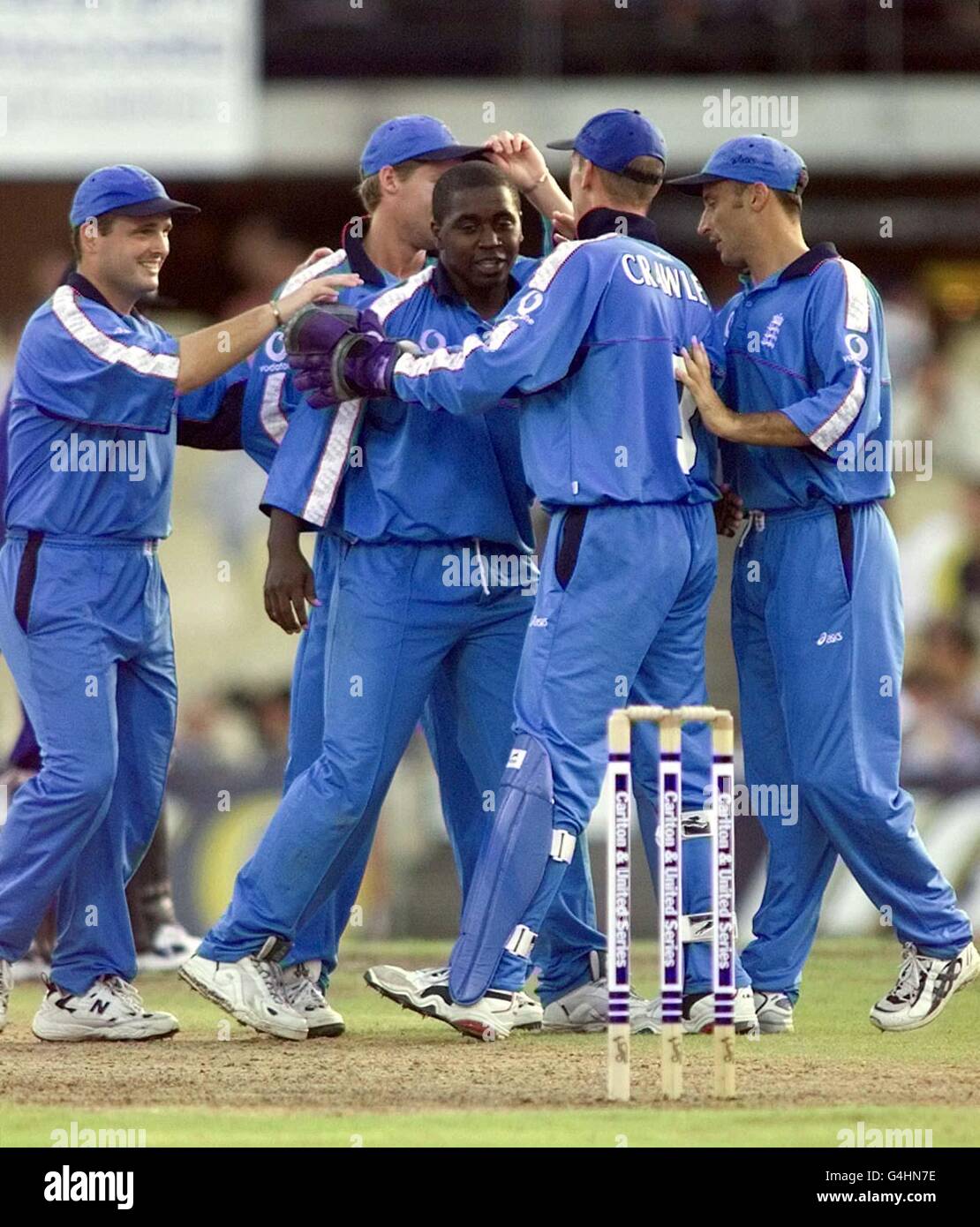 Lbw triangular hi-res stock photography and images - Alamy