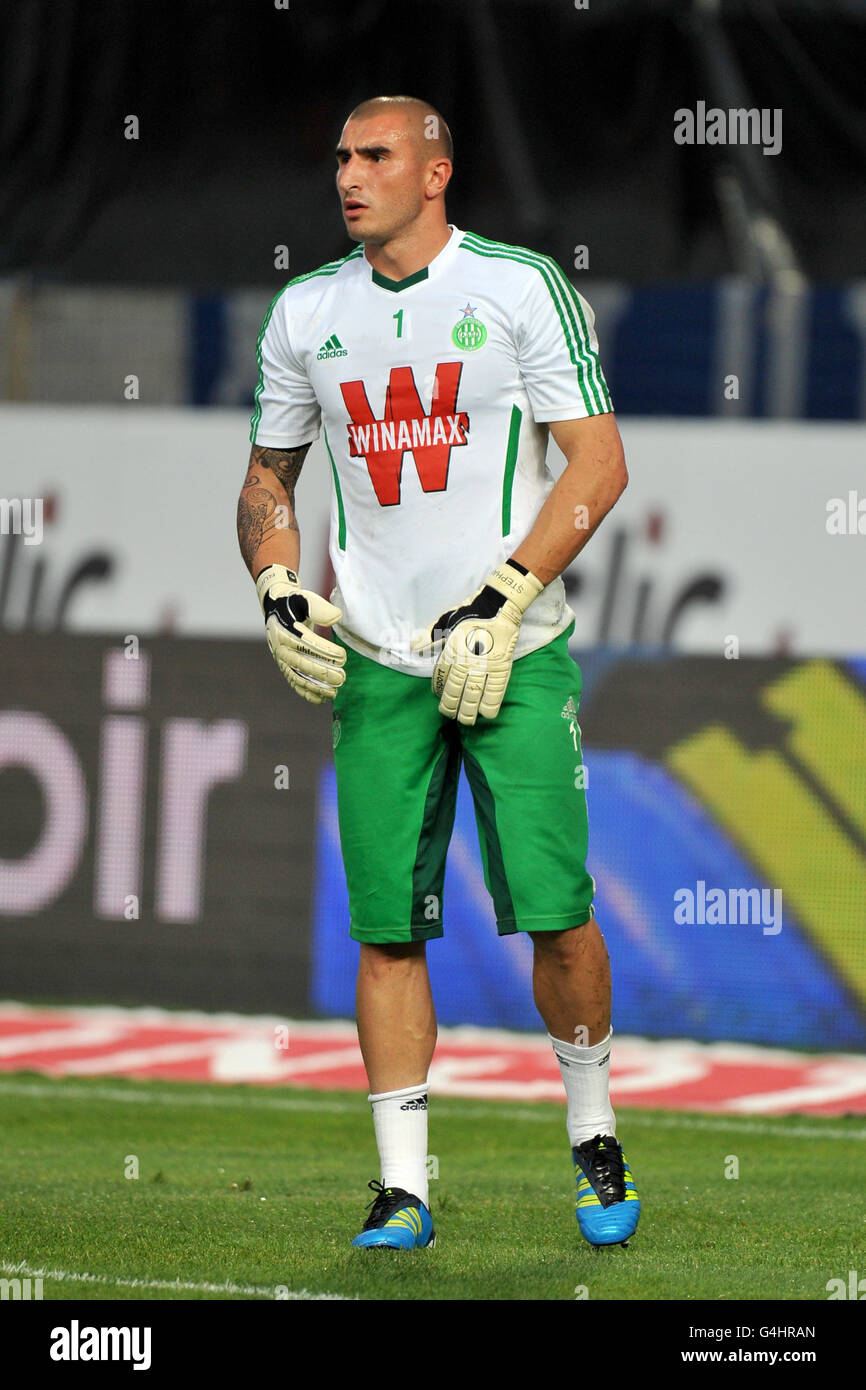 Ruffier hi-res stock photography and images - Alamy