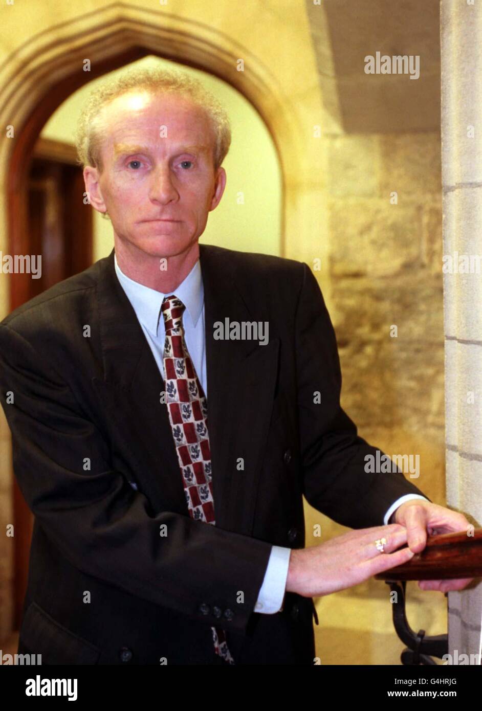 Ernie ross dundee hi-res stock photography and images - Alamy