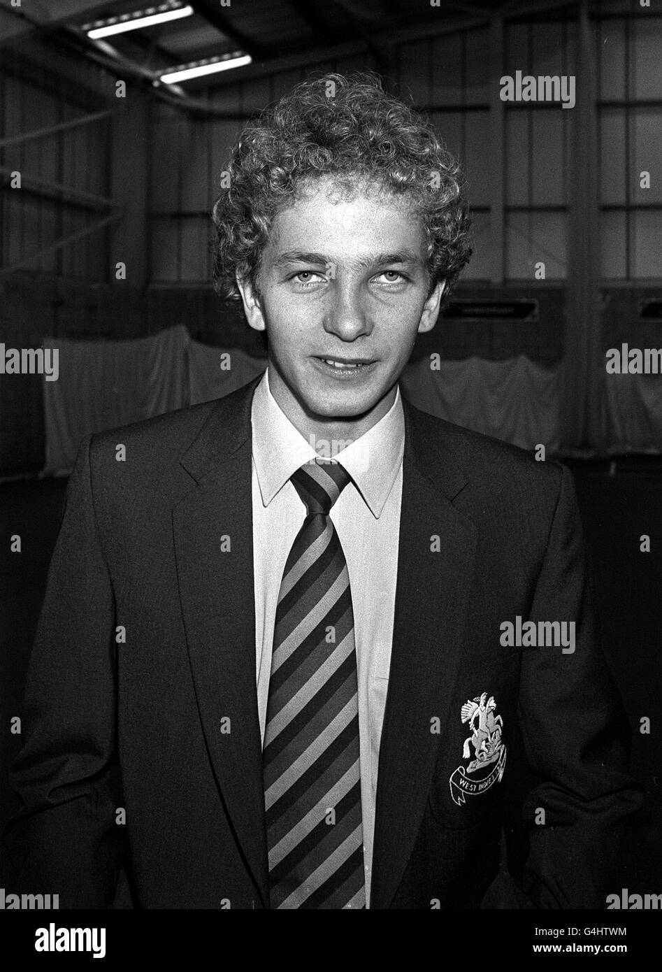 David gower cricketer hi-res stock photography and images - Alamy