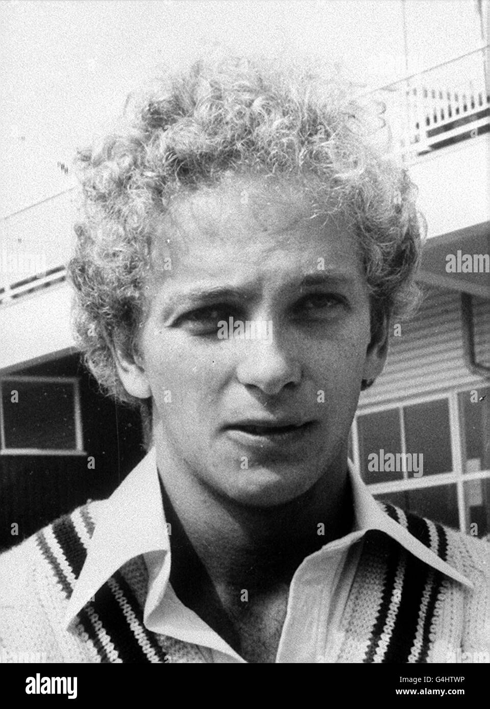 David gower cricketer hi-res stock photography and images - Alamy