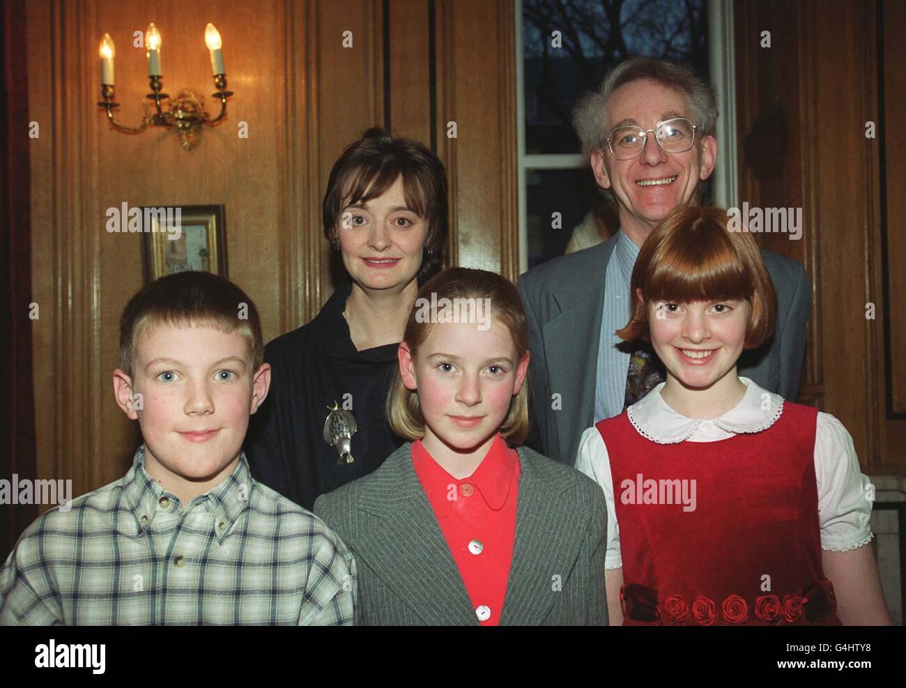 Hosted By Prime Ministers Wife Cherie Blair 2nd L Top High Resolution ...