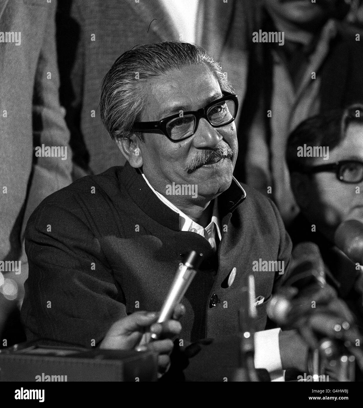 Government of bangladesh Black and White Stock Photos & Images - Alamy