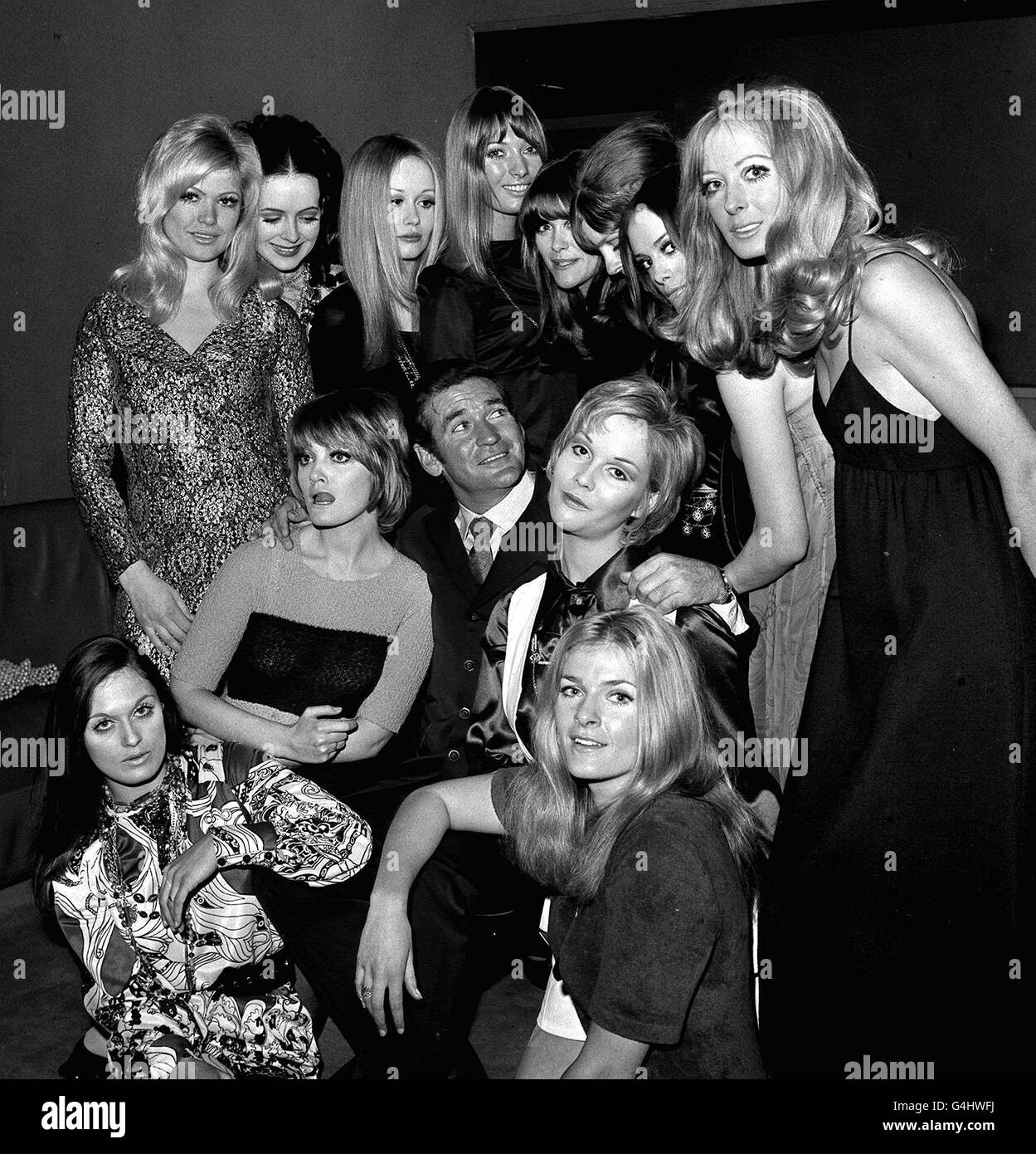 Actor rod taylor hi-res stock photography and images - Alamy