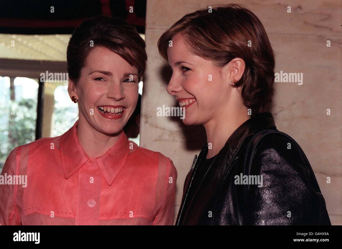 Classical ballet dancers hi-res stock photography and images - Alamy