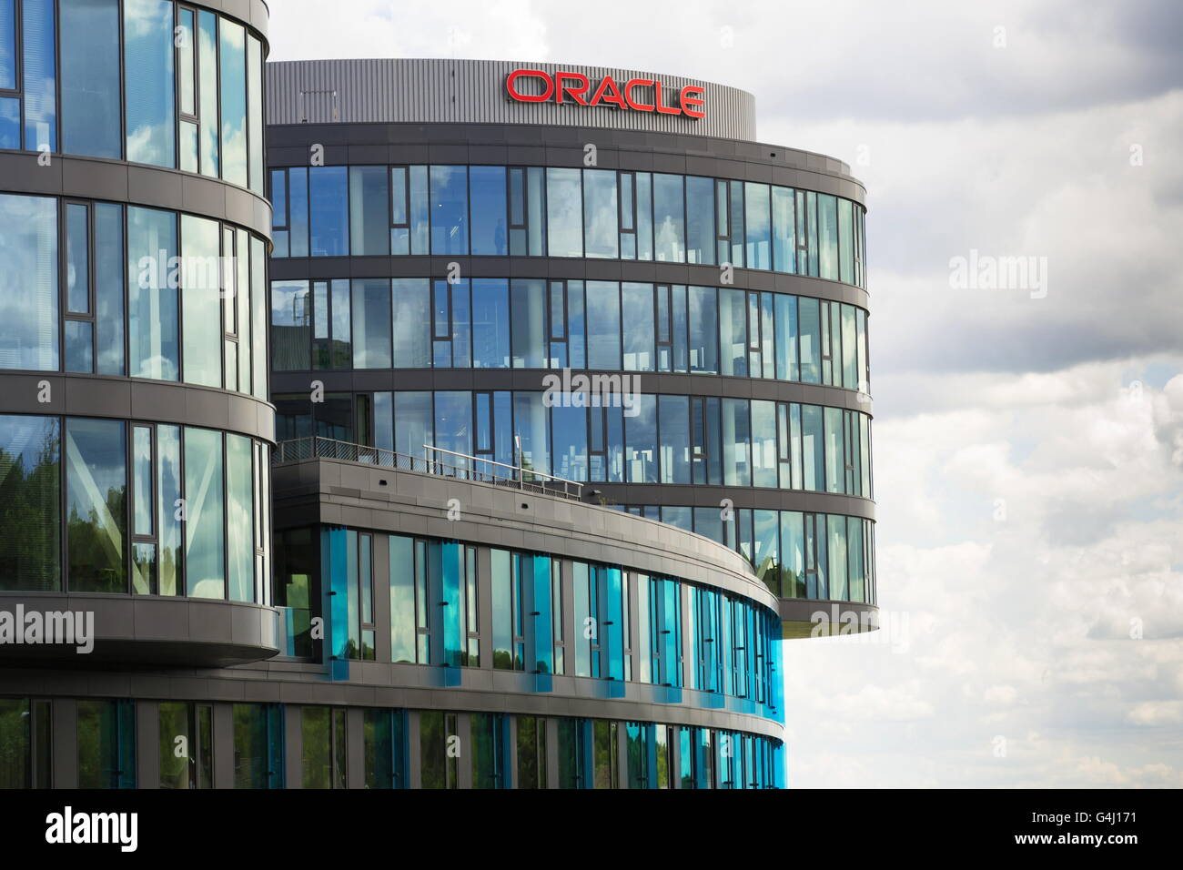 Oracle corporation logo hi-res stock photography and images - Alamy