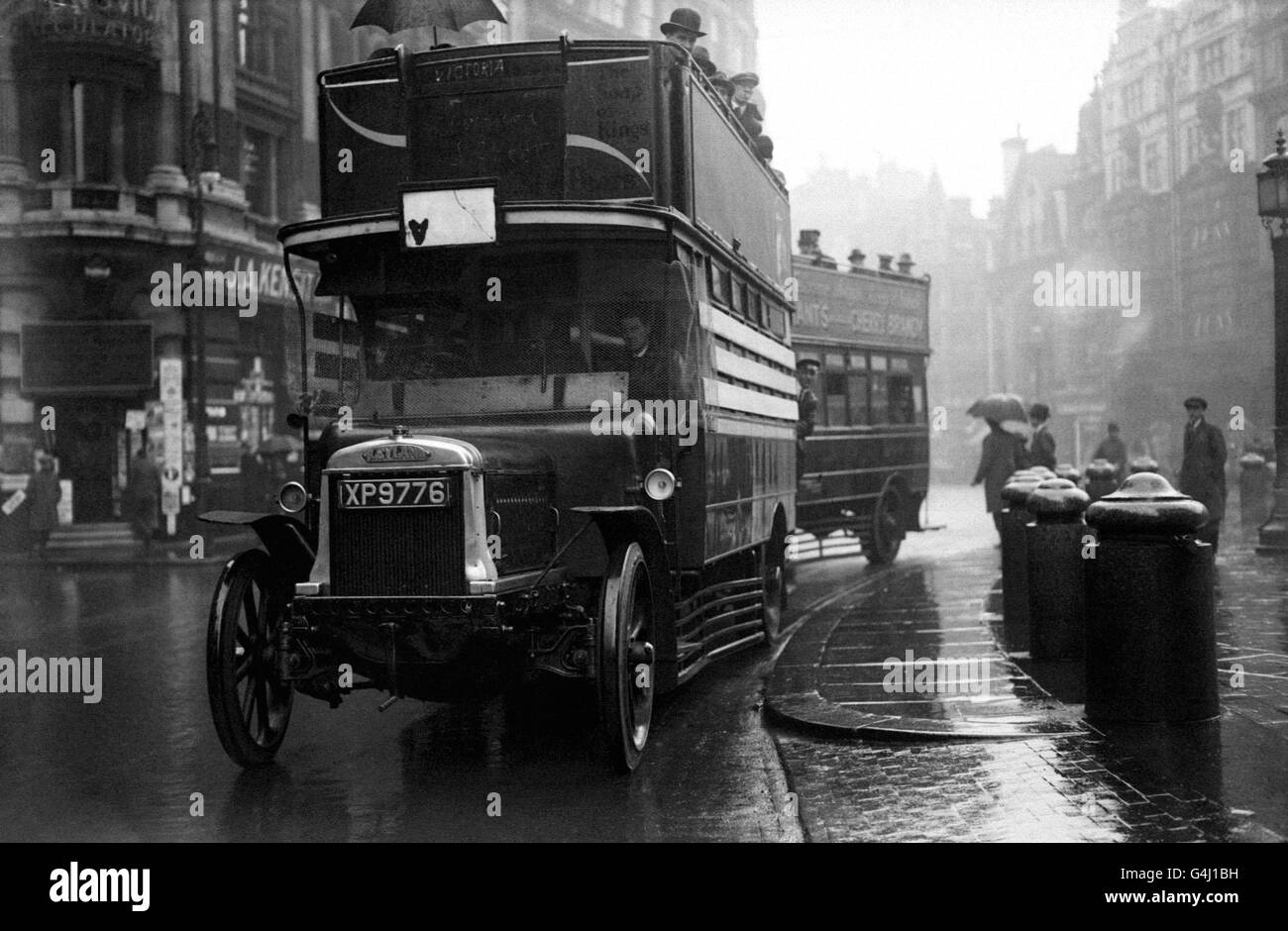British Politics - Strikes - The 1926 general Strike - London - 1926 ...