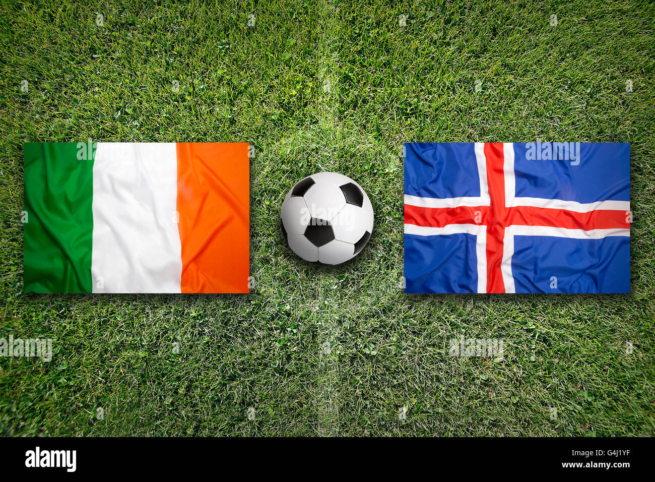 Ireland iceland flag hi-res stock photography and images - Alamy
