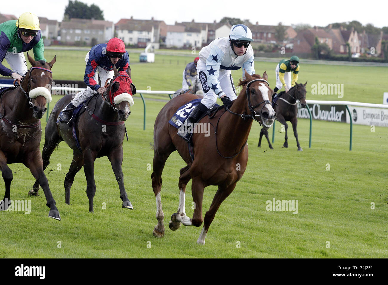 2011 racing ayr full length riding mangsm hi-res stock photography and ...