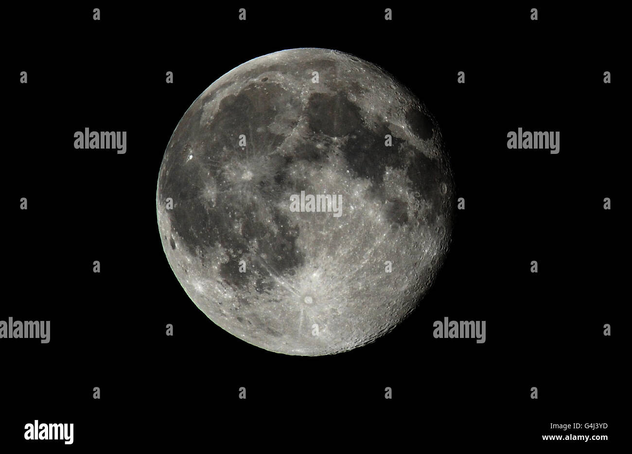 Moon zoom hi-res stock photography and images - Alamy