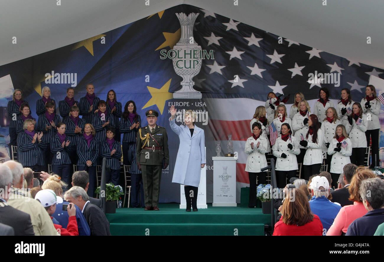 Opening ceremony teams hi-res stock photography and images - Alamy