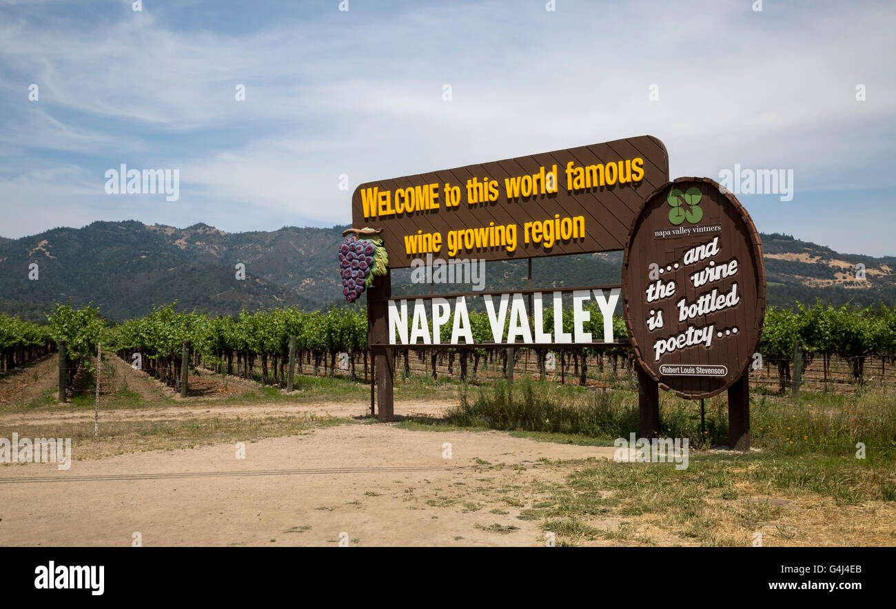 Welcome to napa sign on the roadside hi-res stock photography and ...