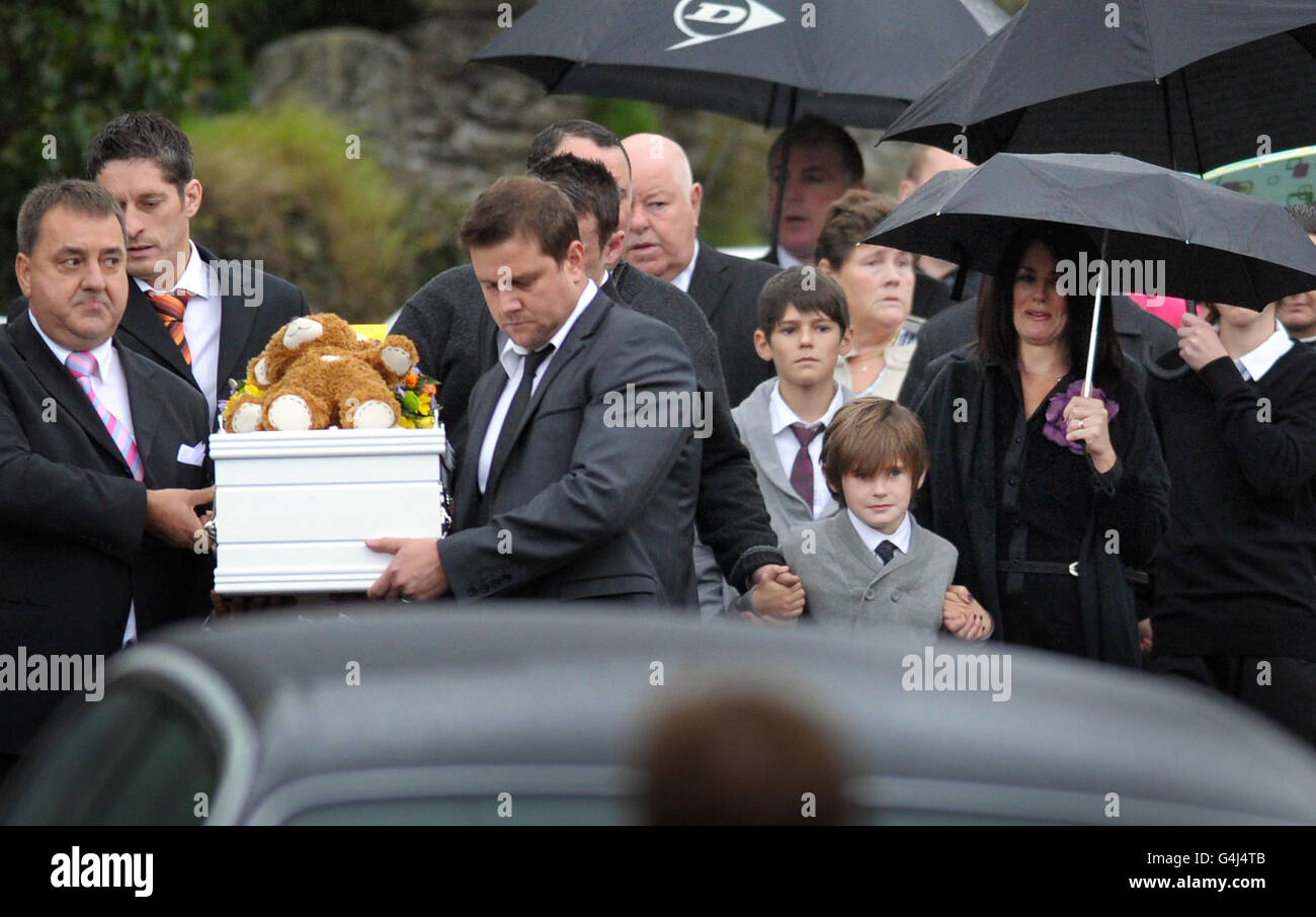 Harry Patterson funeral Stock Photo - Alamy