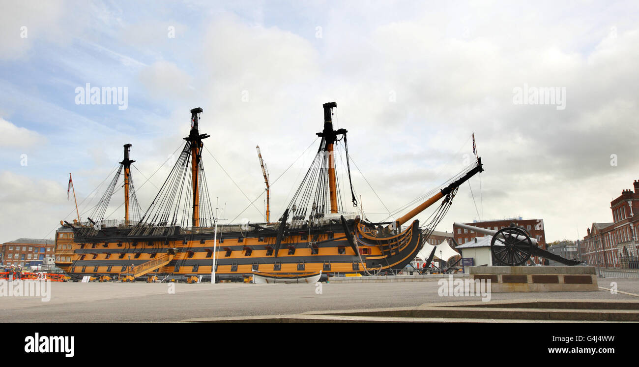 HMS Victory restoration Stock Photo - Alamy