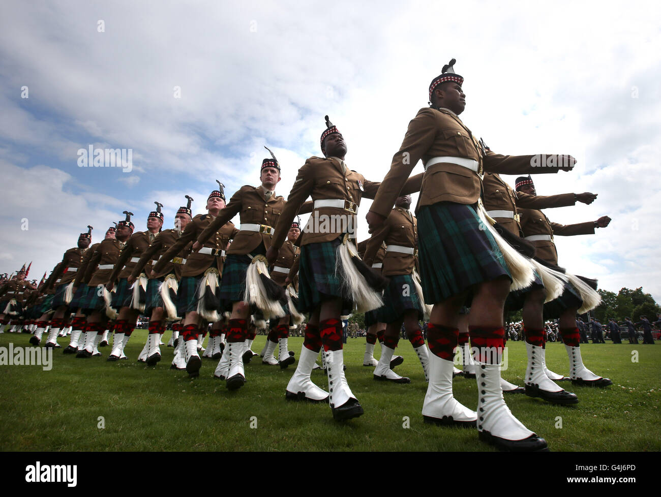 Soldiers from 4 SCOTS Royal Regiment of Scotland during the Stirling ...